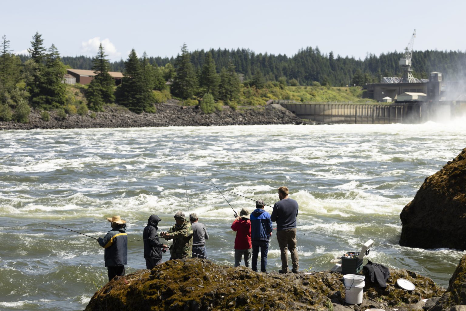Bonneville Dam Cleanup - Columbia Riverkeeper